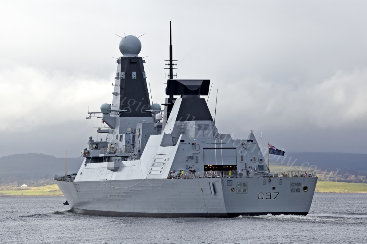 Dougie Coull Photography: (HMS) Duncan - Second Sea Trials