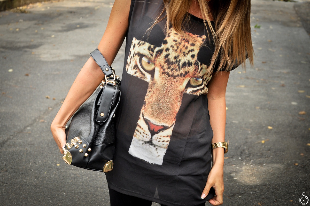 Fashion Victims Bcn: CROSS ON CLOTHES