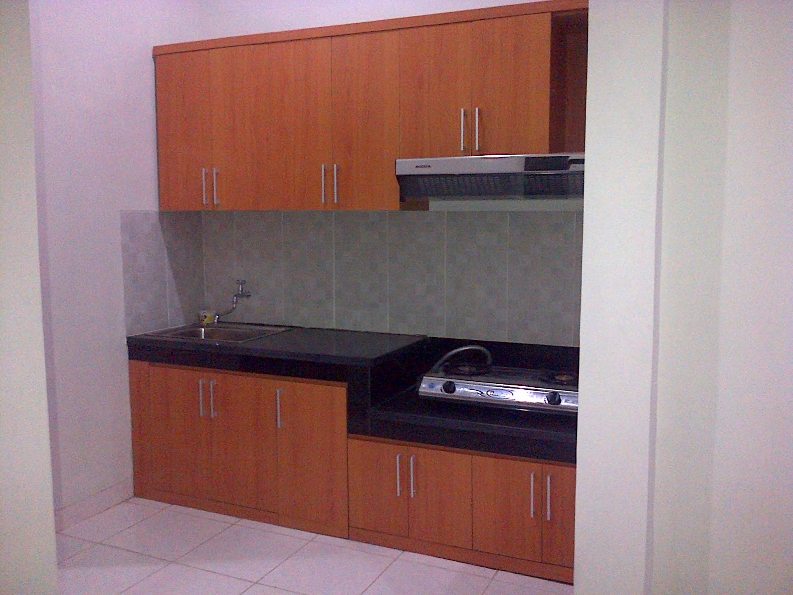 Desain Kitchen Set Minimalis Finising HPL oleh De-Art Studio | De-Art Jogja
