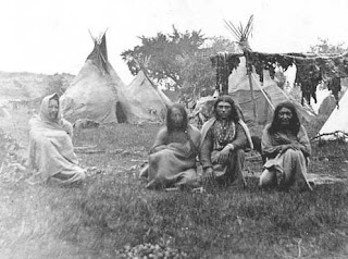 UN RECUERDO DE HISTORIA: LOA APACHES