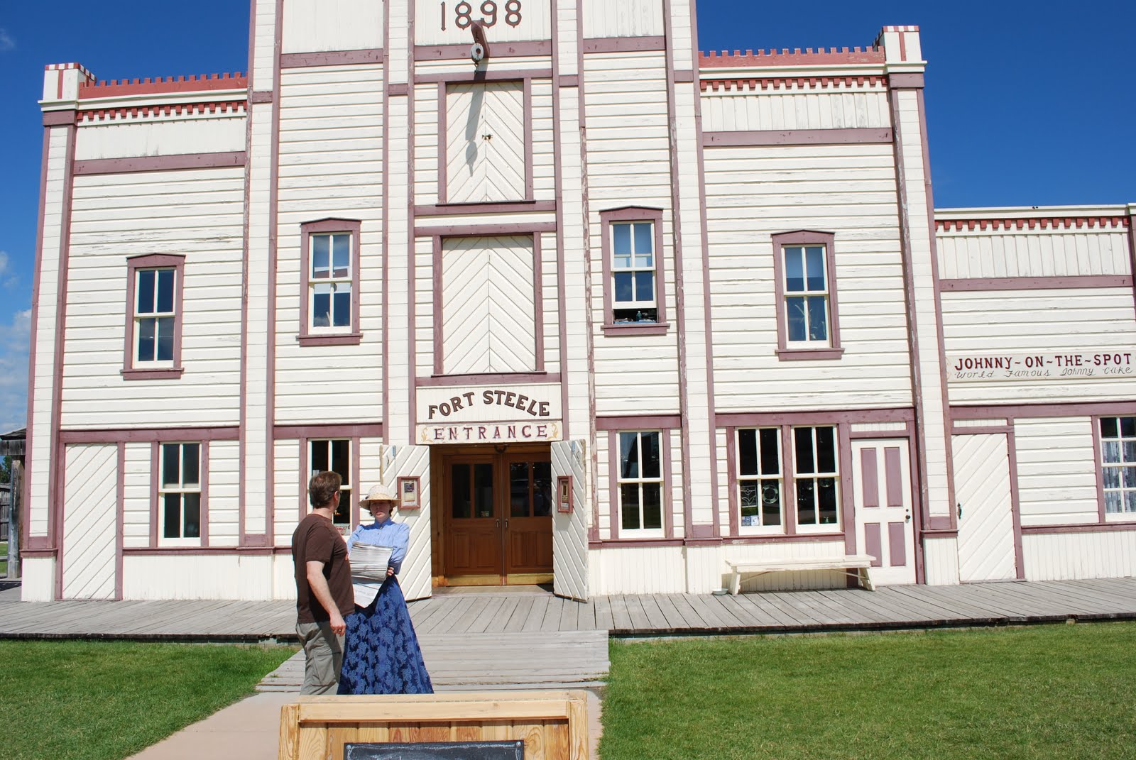 Wright's TrailsEnd: Fort Steele Heritage Town