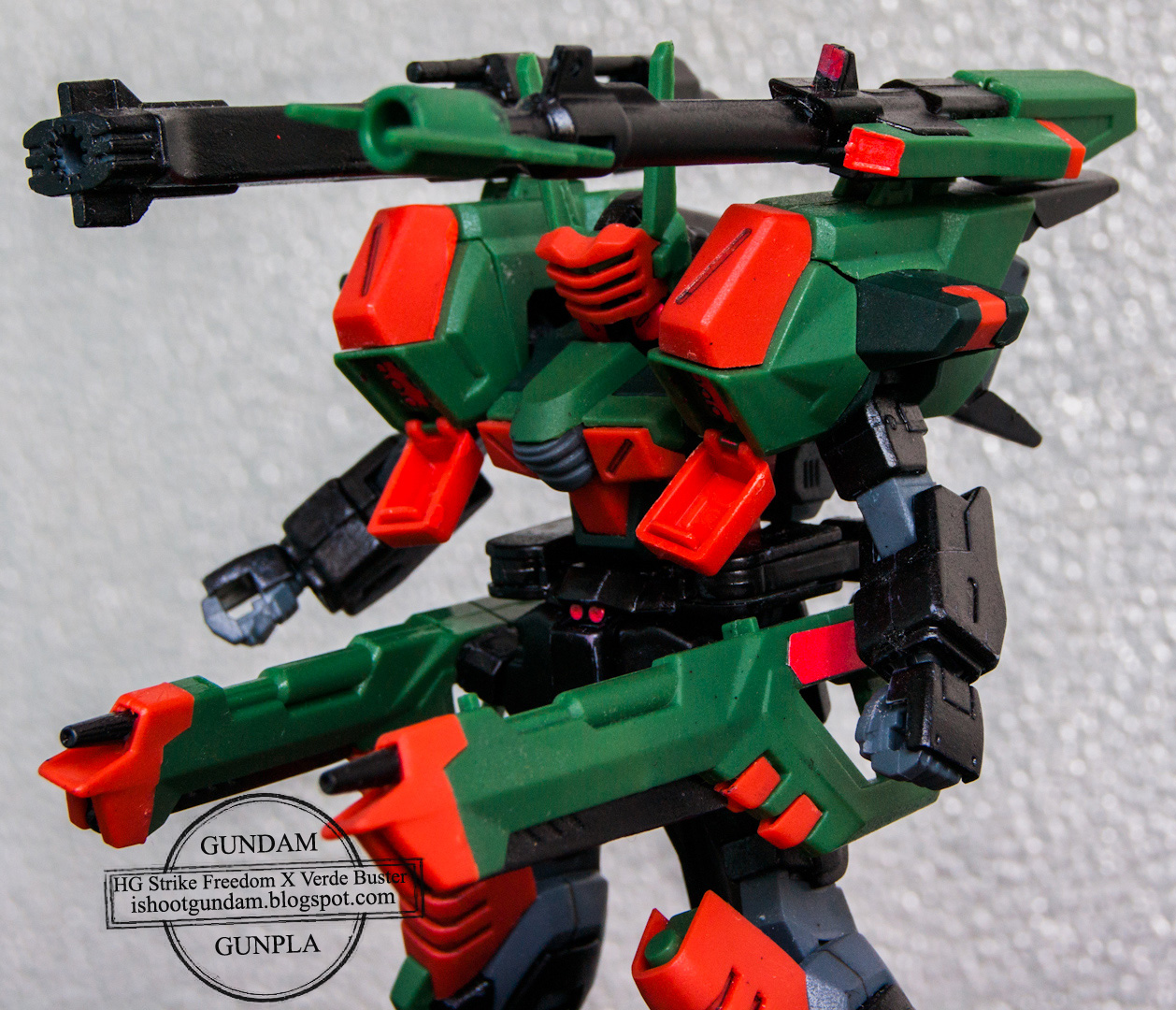 HG Strike Freedom X HG Verde Buster ~ Plamo Hub