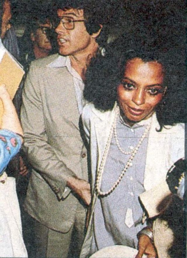 Who Has Warren Beatty Dated? Here’s the “Full” List of His Lovers ...