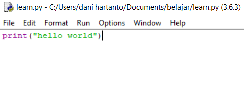 Penulisan code "hello world" di Python - Juuzza dev.
