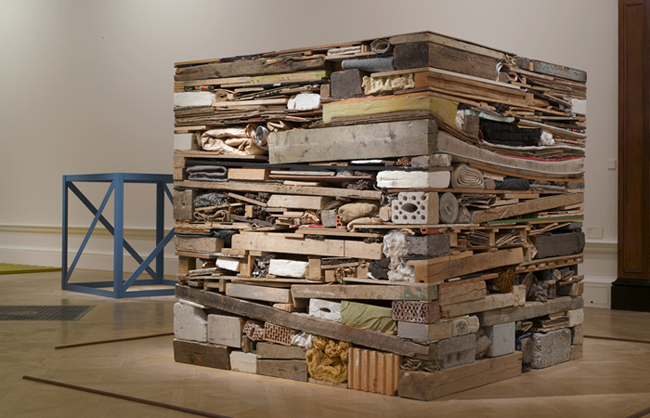 BeadBag: Stack - Tony Cragg