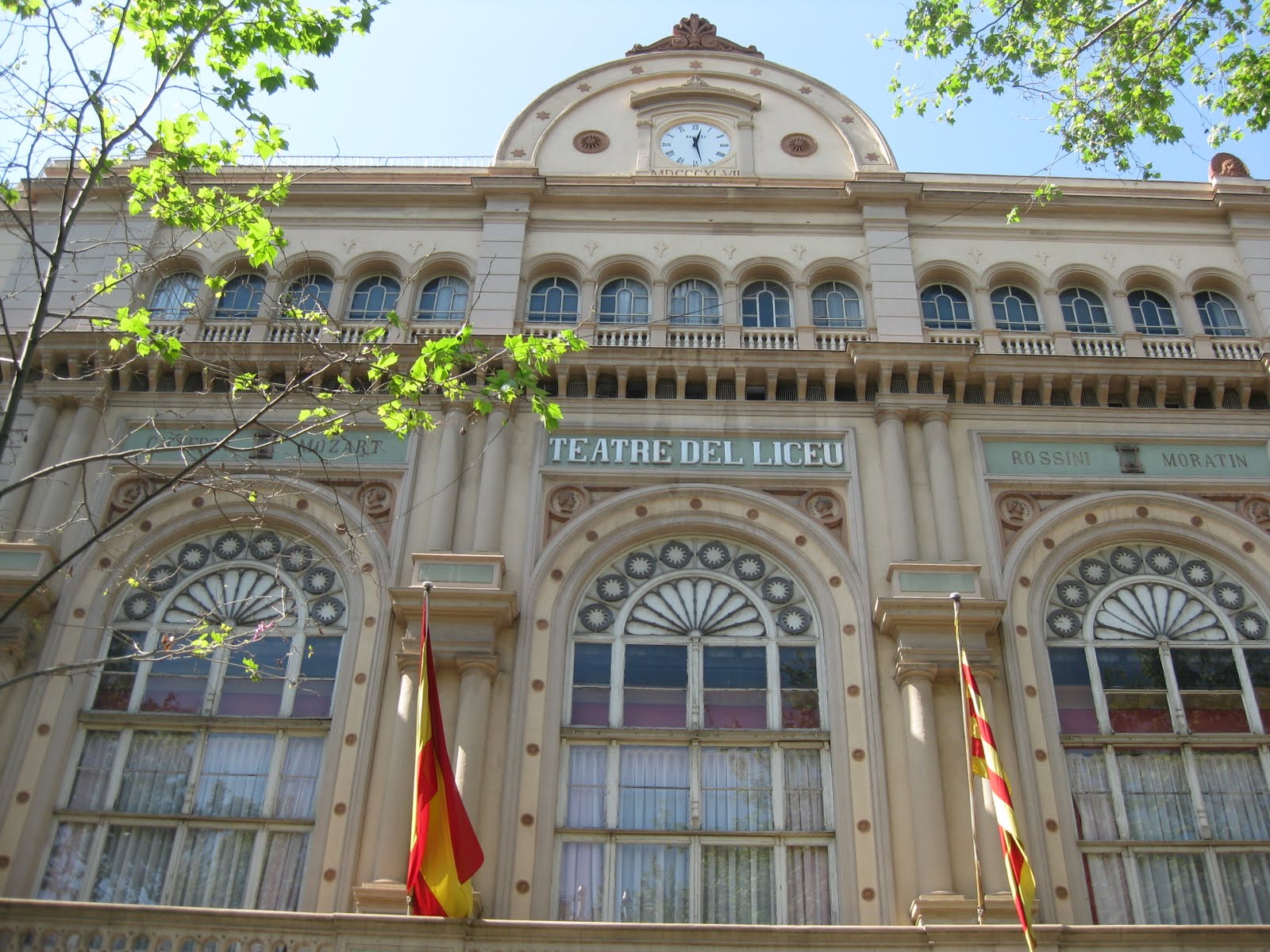 Descobrint Barcelona: Canvis i remodelacions del barri del Raval