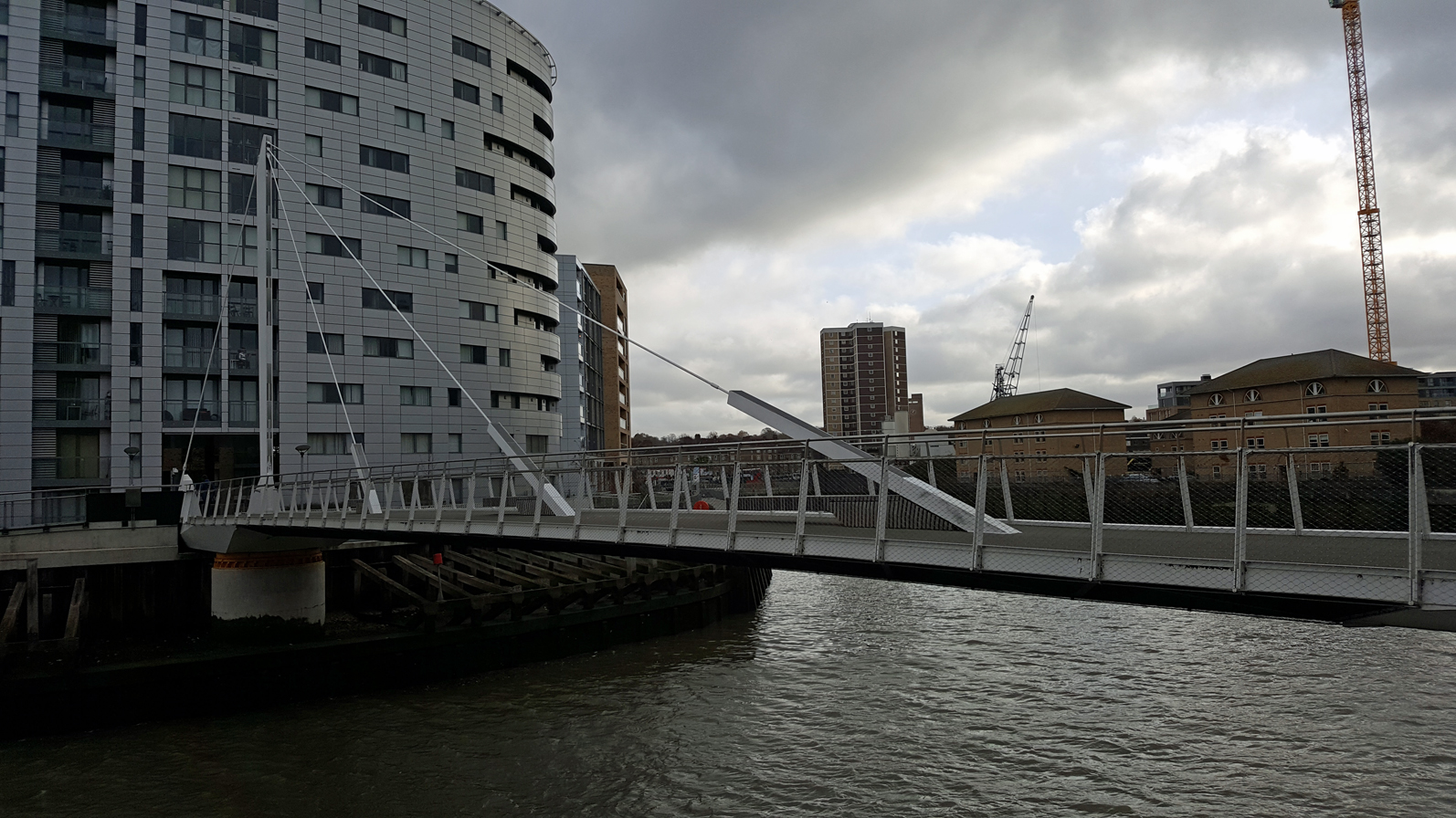 The Happy Pontist: London Bridges: 45. Greenwich Reach Swing Bridge