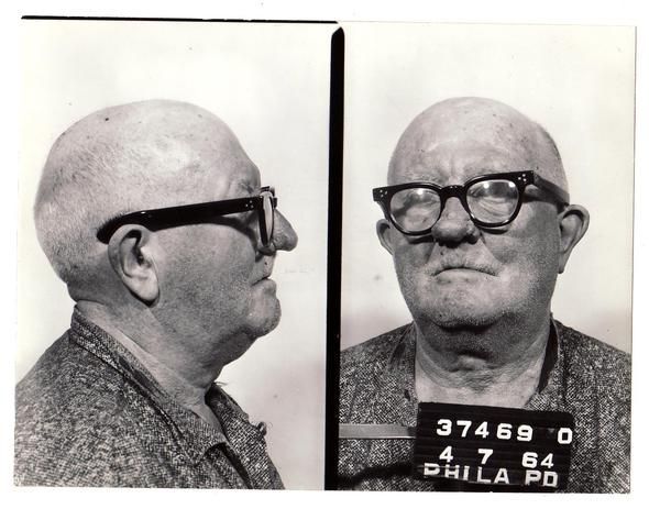 Black and White Photos: Old school mug shots