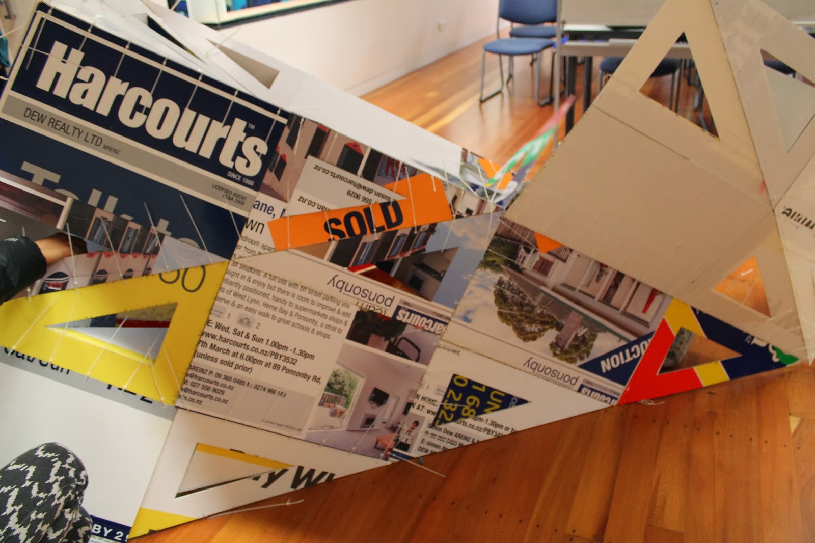 Festa 2013 - First year Interior Design Unitec: 1:1 Corflute Model ...