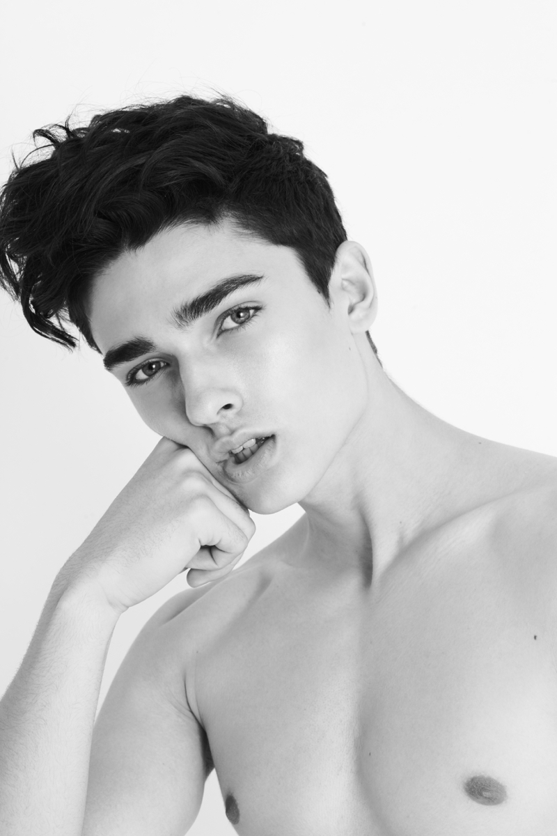 Lovely Boys: Damian Saca