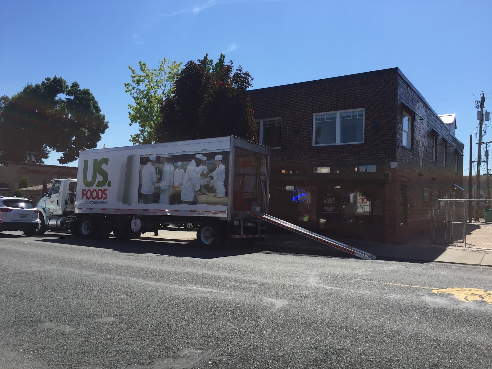 Puyallup Sumner Chamber of Commerce: New Sumner Trackside Pizza Opens ...