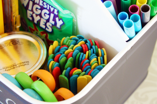 IHeart Organizing: IHeart: An Organized Art Caddy!