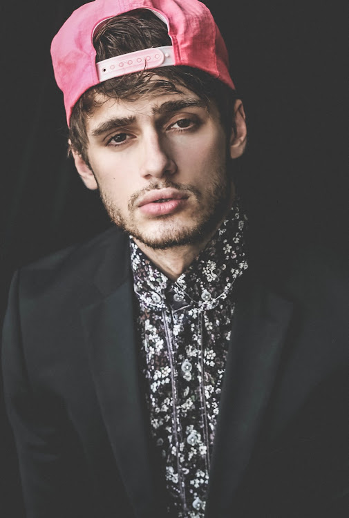 Daniel Bederov by Jake Senfeld | Homotography