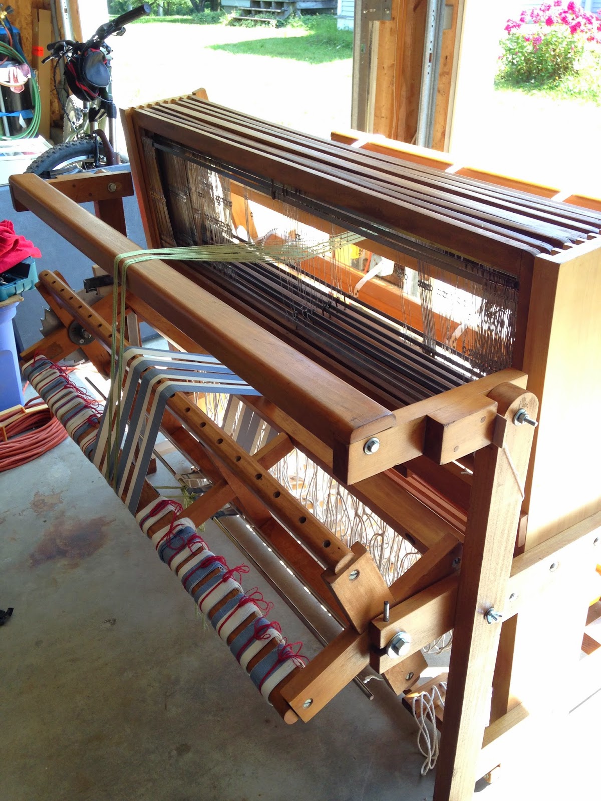 Daisy Hill Weaving Studio: My Second Rescue Loom