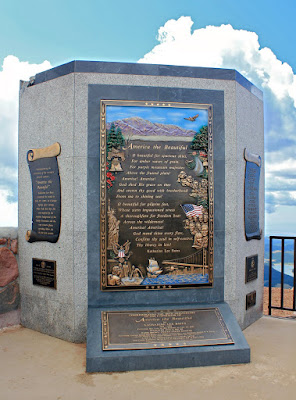 Greggle Goes West: Above the Fruited Plain