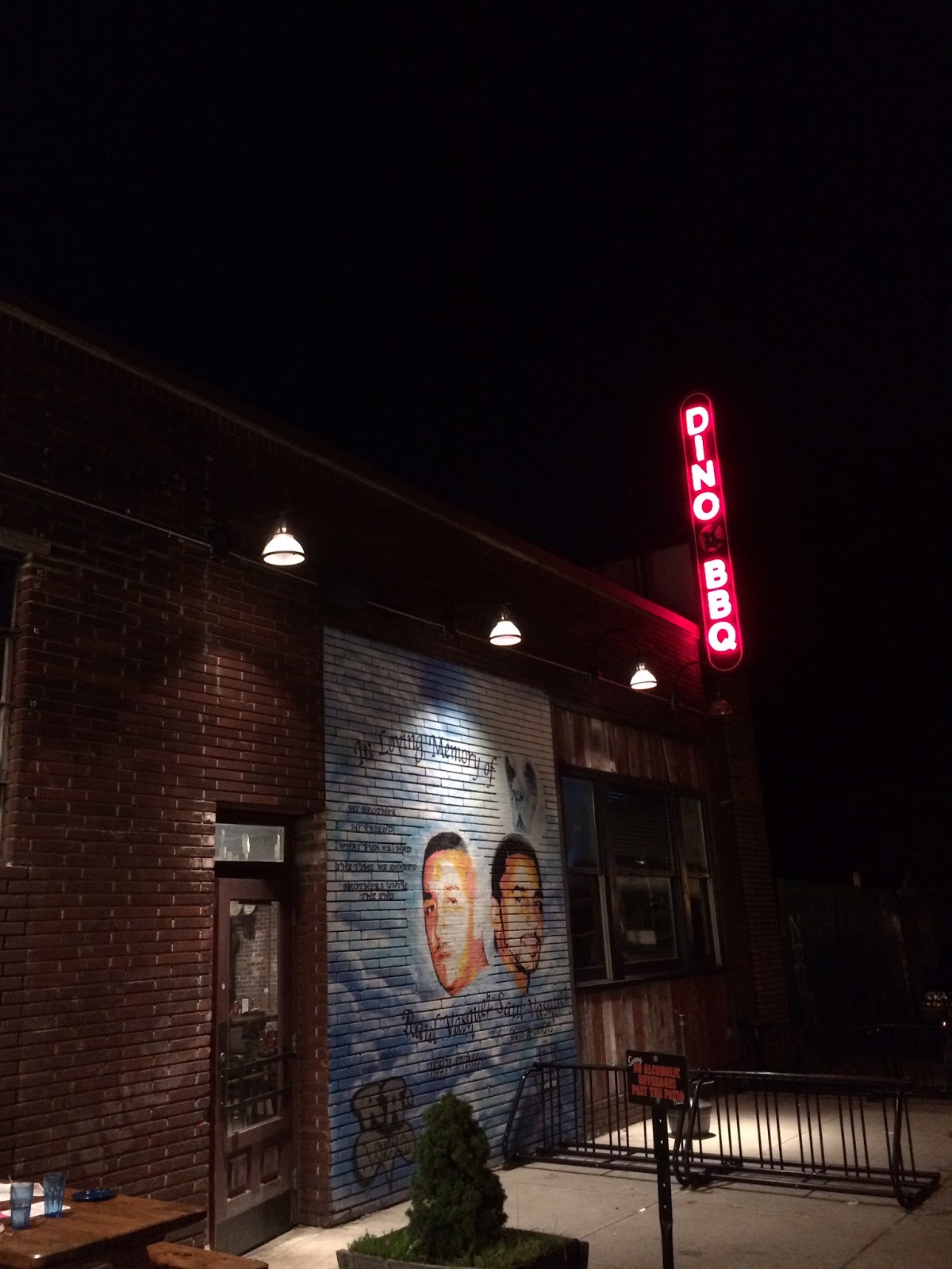 Dino Poutine From Dinosaur Bar-B-Que / ダイナソー バーベキューのダイノ プーティン ~ I'm ...