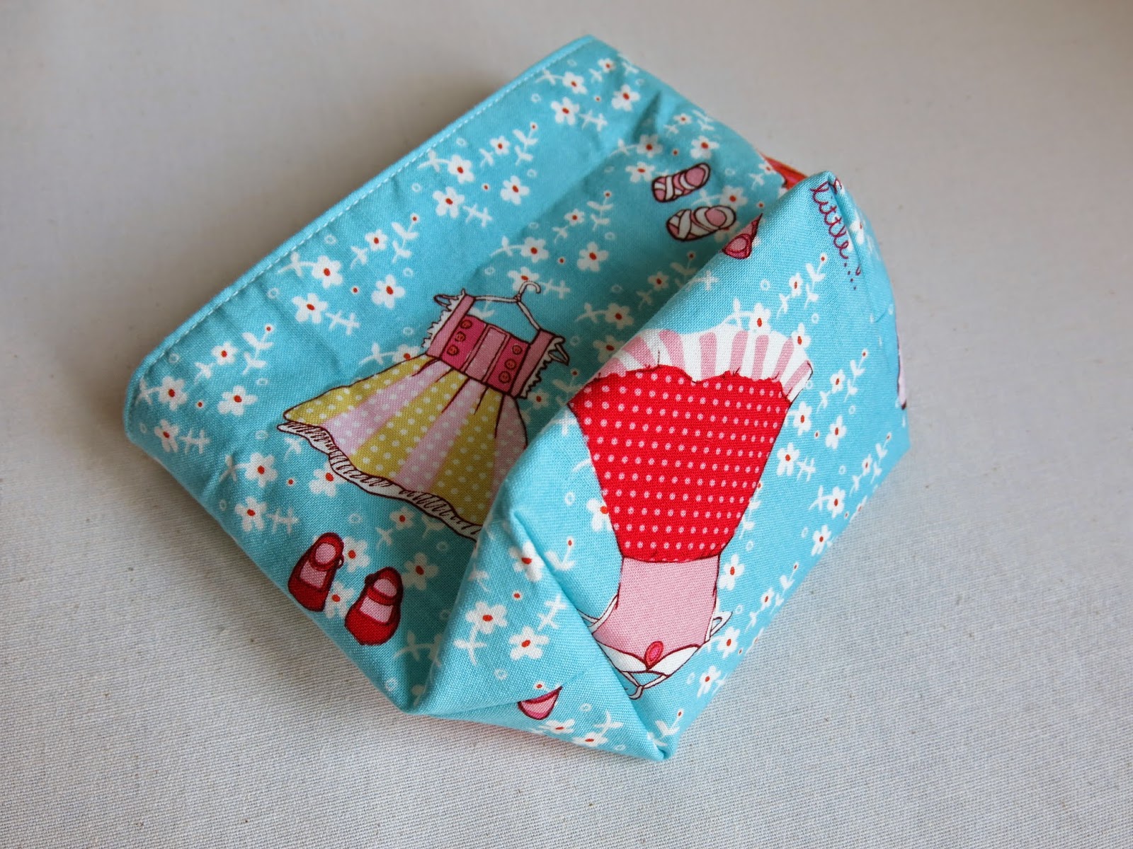 Miss Andrea Quilts: Thread Catchers