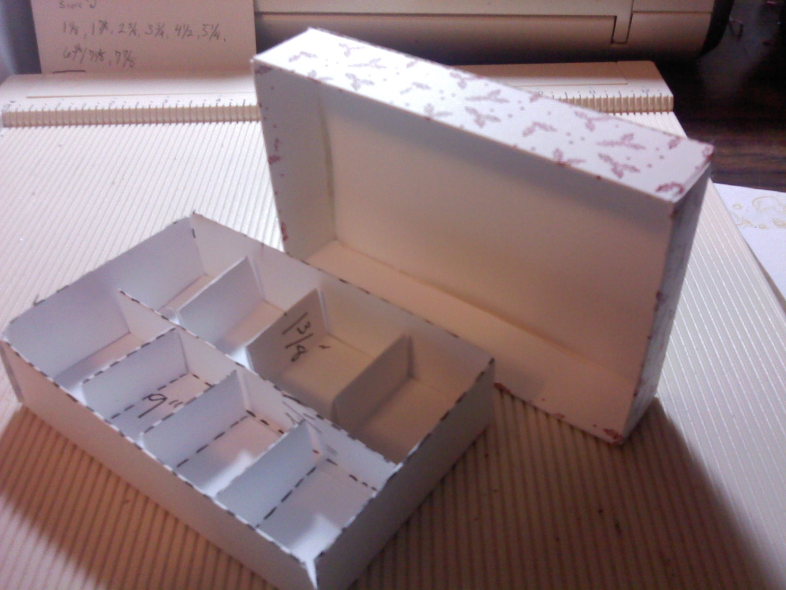 Madame Mimi's Bag of Tricks: Ok, here's the Candy Box instructions......