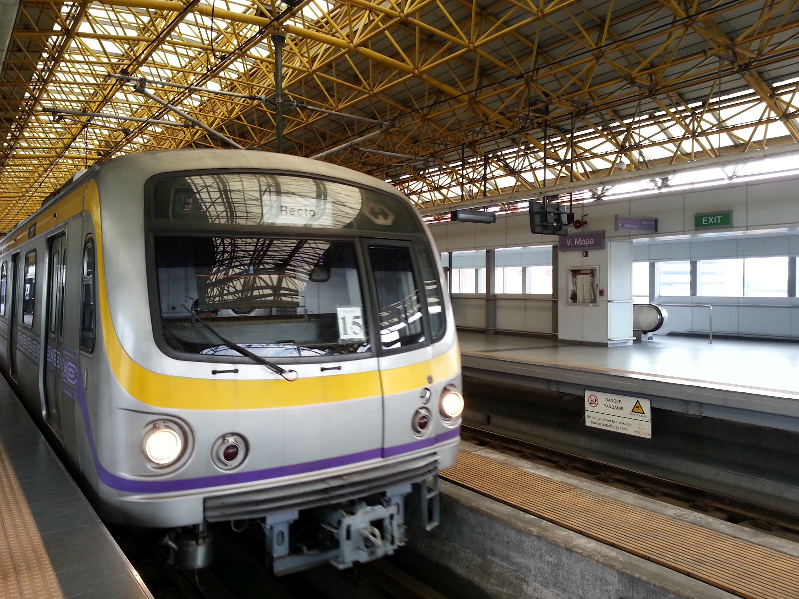 Byahero: Snapshots | LRT V. Mapa Station