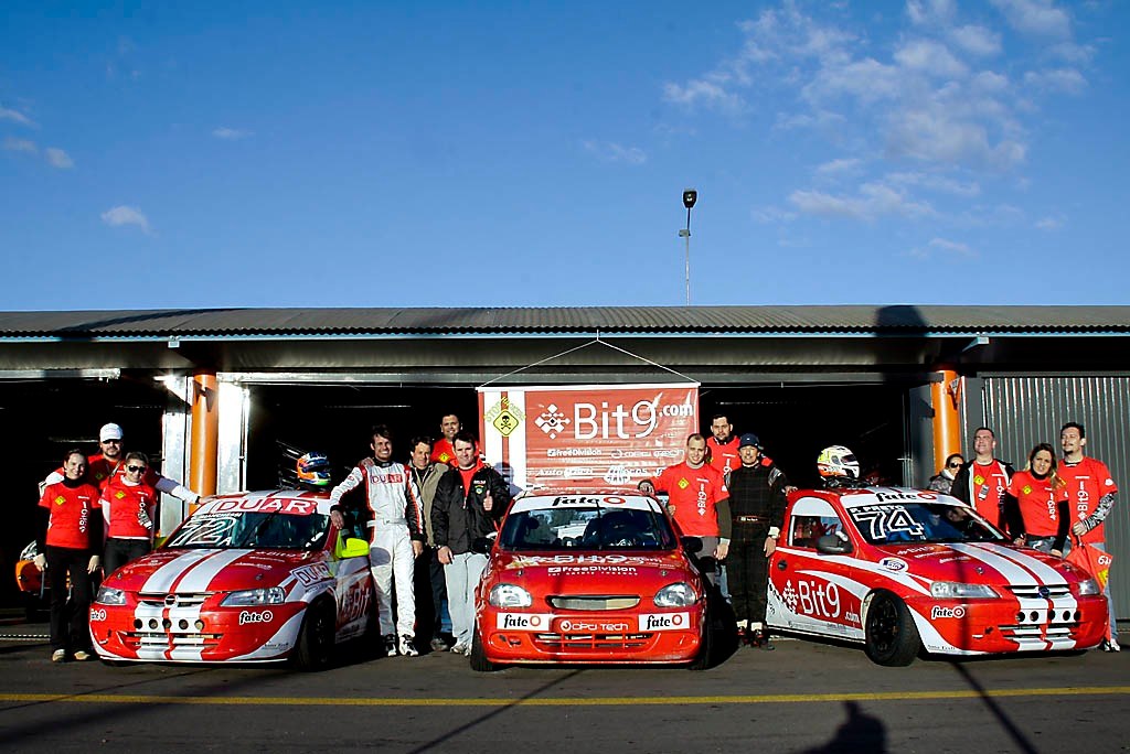 Yankee Hacker: The Bit9 race car team