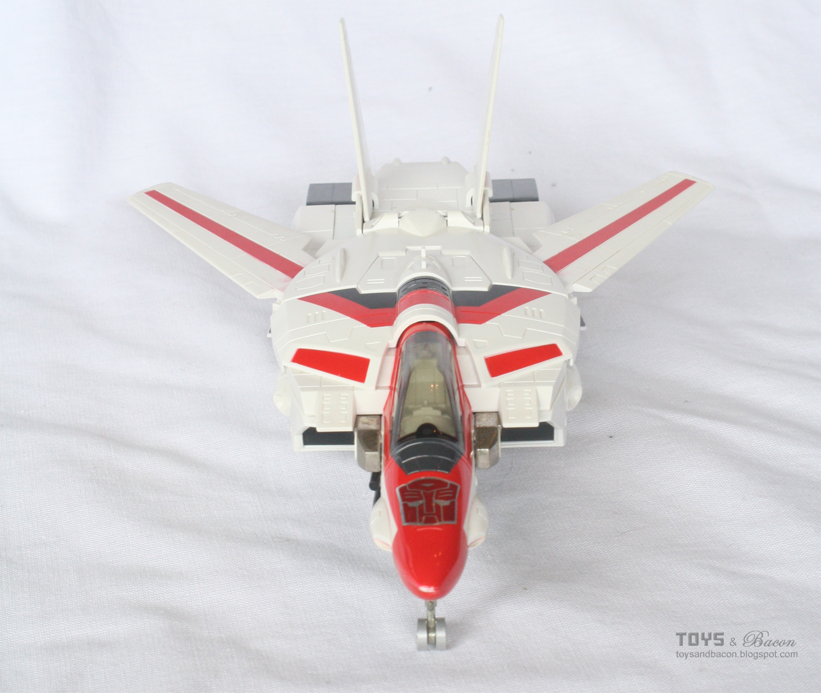 Toys and Bacon: Figure Friday: G1 Jetfire