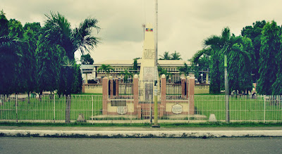 Ocean Breeze: Iloilo City And Province Plazas, Town Squares and Public ...
