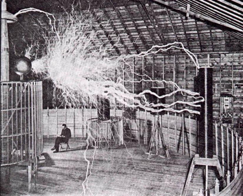 Paideia Education: Nikola Tesla: ¿Genio o científico loco?