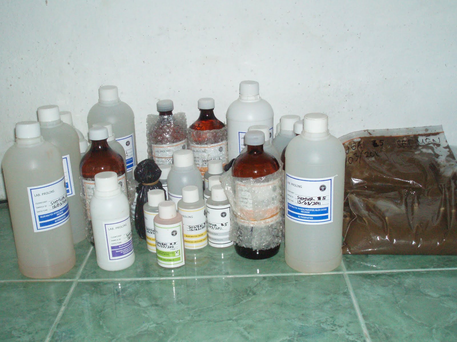 18+ Botol Yang Digunakan Untuk Pengambilan Sampel Air Images - Info ...