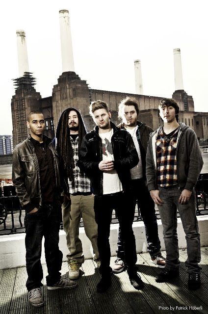 ENGLISH DJENTLEMEN'S QUARTERS: Monuments - Gnosis Review