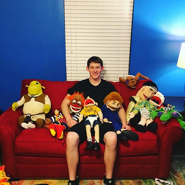 Vicky et les dessins: Lance Thirtyacre