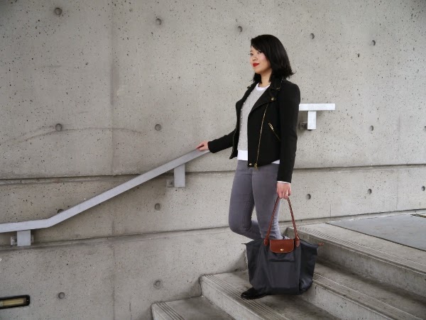 Latest Outfit: Monochrome - Solo Lisa