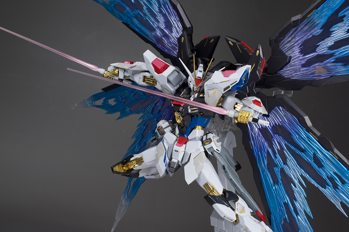 GUNDAM GUY: METAL BUILD Strike Freedom Gundam Wing of Light Effect Part ...