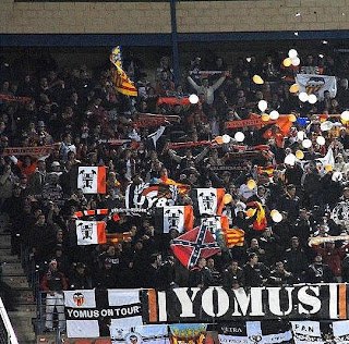 MAS QUE AFICIONADOS: ULTRAS YOMUS