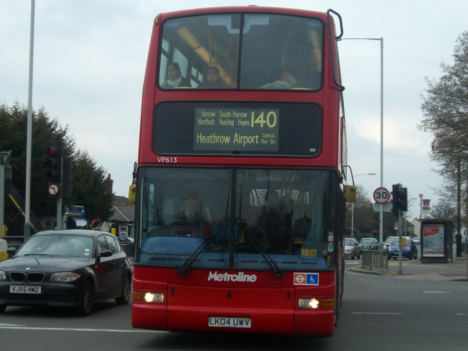 London Connected: Know Your Routes: Route 140