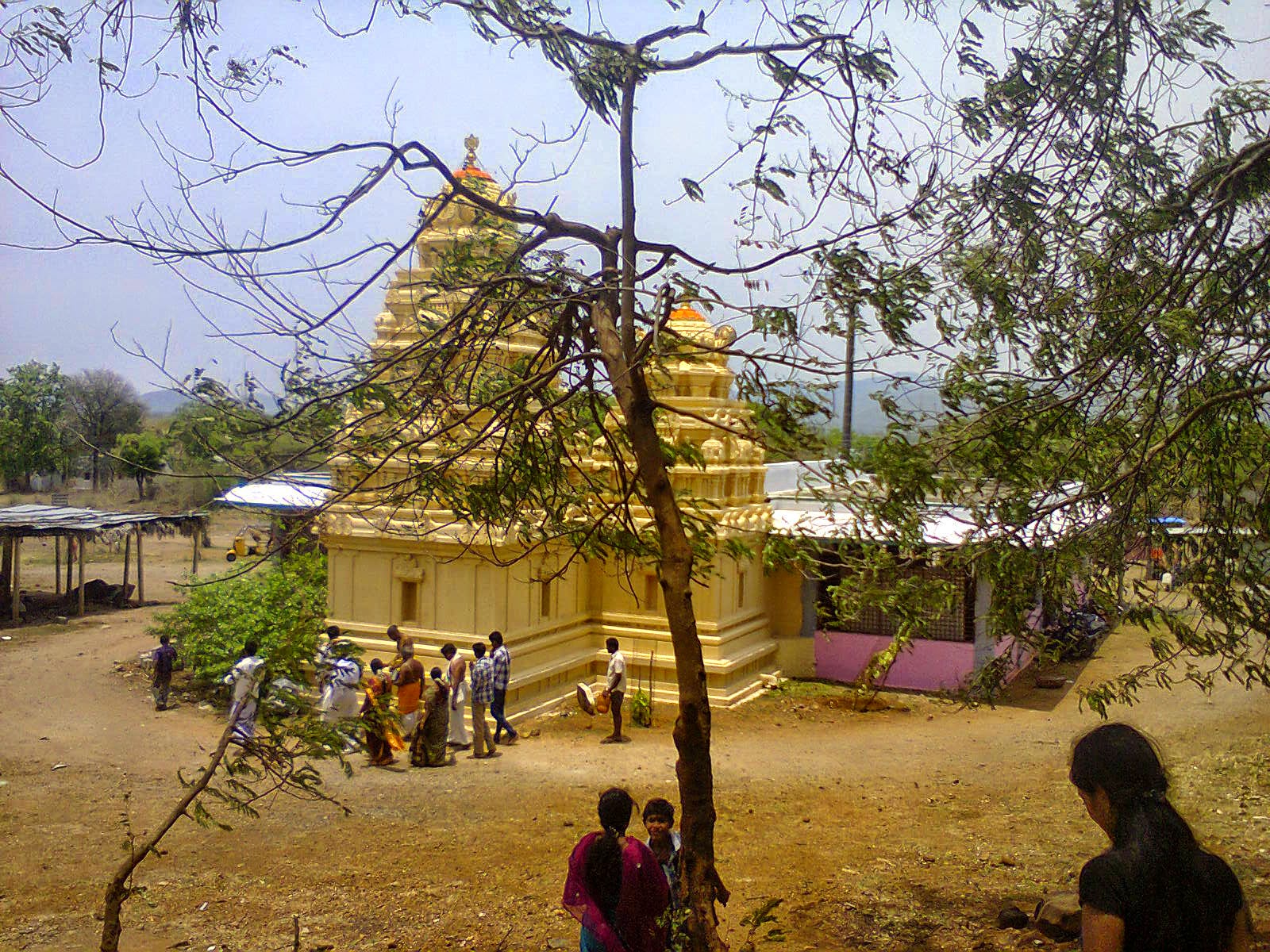 THE GREAT MIRACLE OF LORD NAGENDRA SWAMY.{HOLY MYTHOLOGICAL SERPENT ...