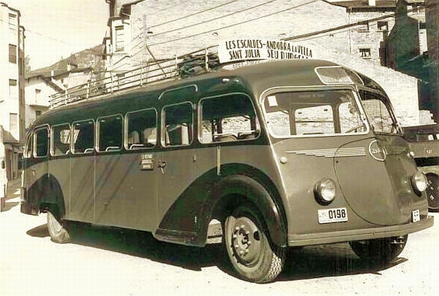 transpress nz: Isobloc bus, Andorra, 1940s