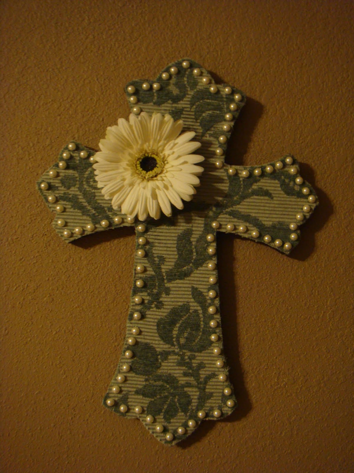 This Little Old Home: Make Your Own Cross
