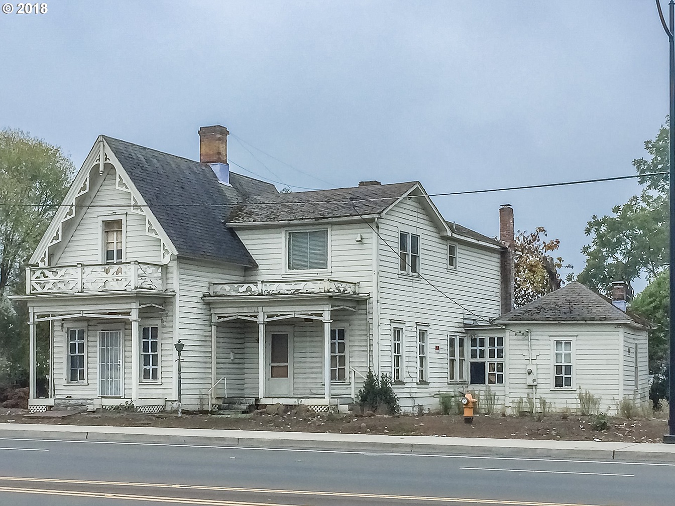 Sweet House Dreams: Save Me: Rast House, 1875 Gothic in Roseburg, Oregon