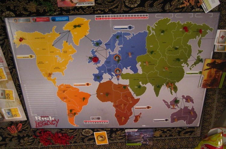 Hiew's Boardgame Blog: Risk Legacy