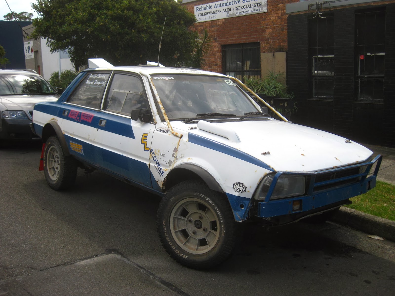 Aussie Old Parked Cars: 1983 Peugeot 505 SRD Turbo - Rally car