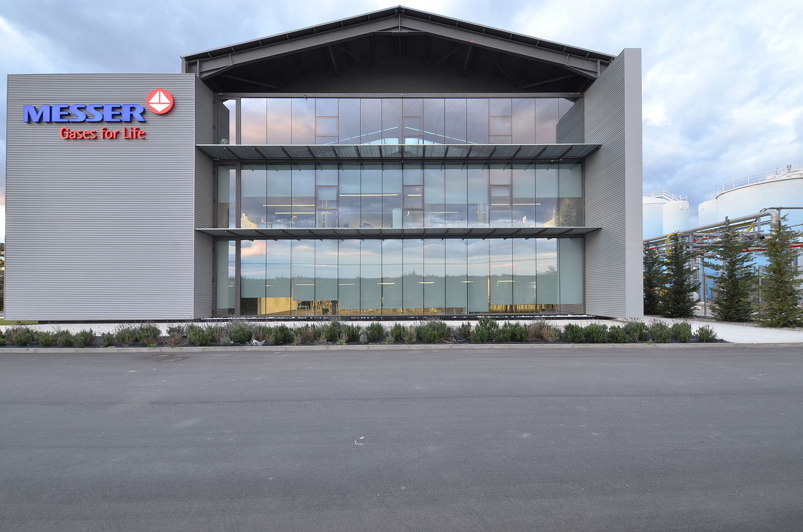 2HB: Oficines de Messer a Vila-Seca