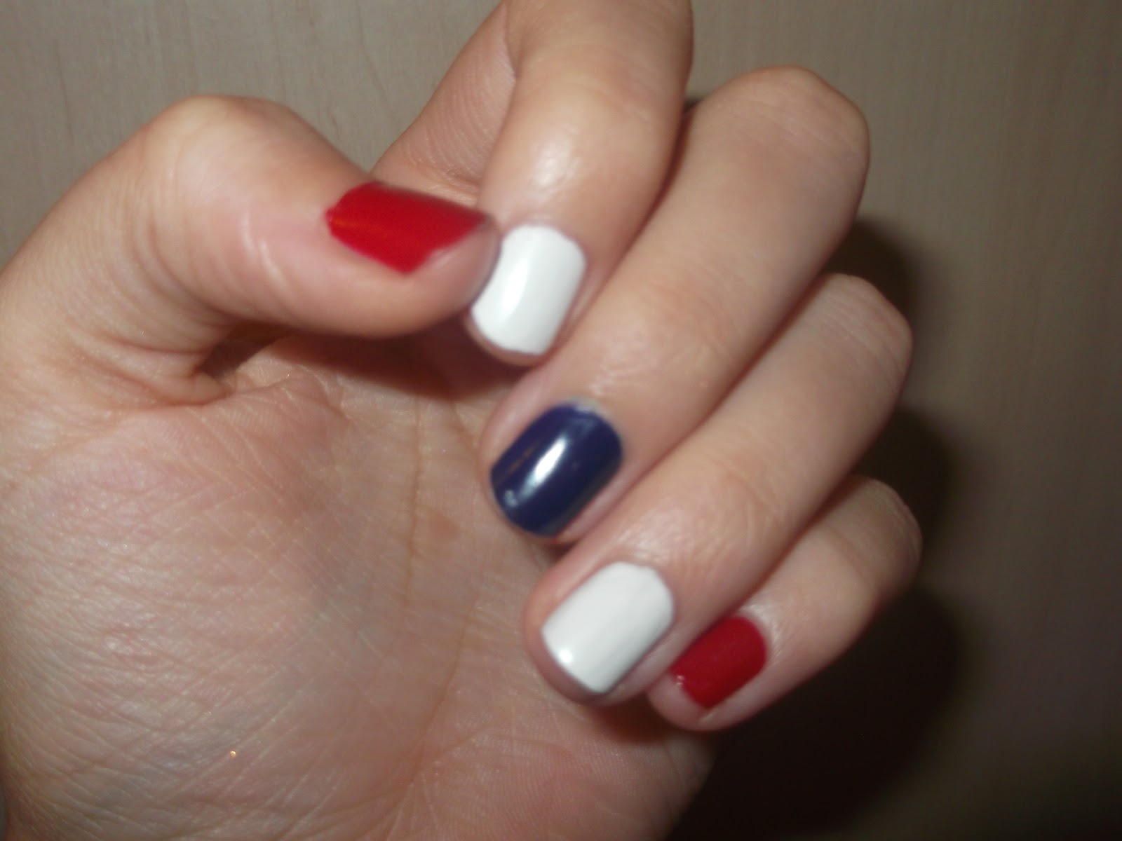 Sian Says: How to: Team GB Nails!
