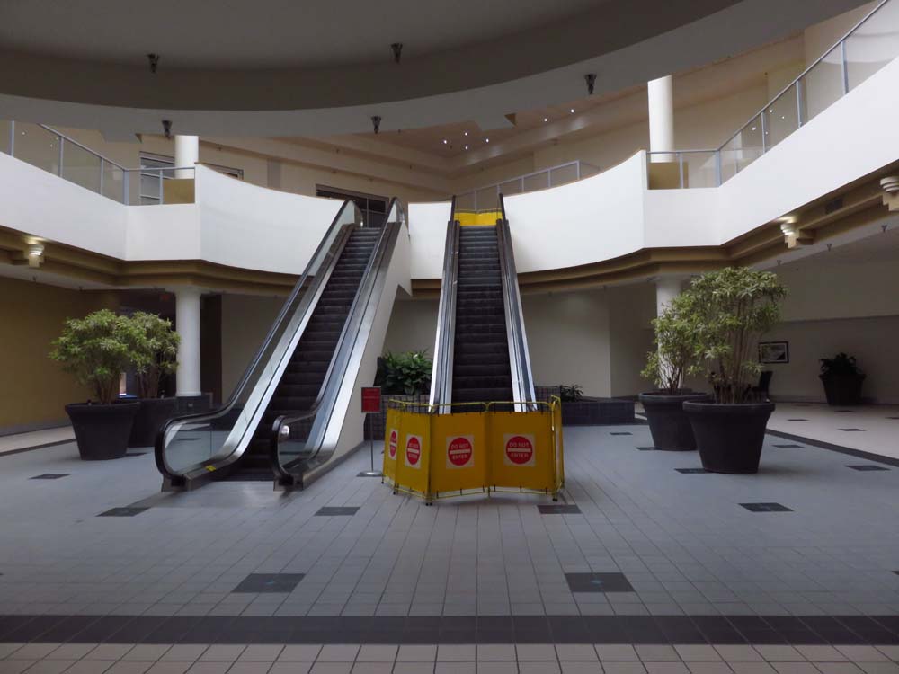 Sky City: Retail History: Newmarket North Mall/Newmarket Fair Mall ...