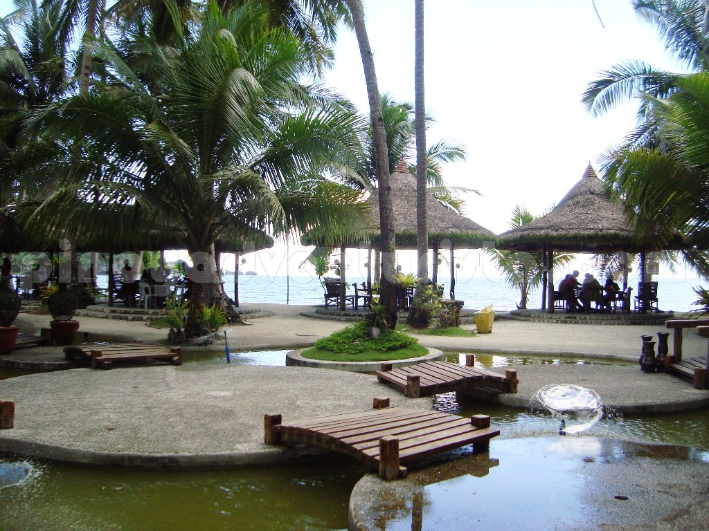 RESORTS IN SAMAR: Caluwayan Palm Island Beach Resort, One of Samar's ...
