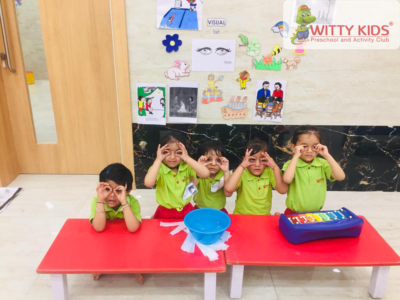 On the top of the World...: Experiment Day - Sense Booth at Witty Kids ...