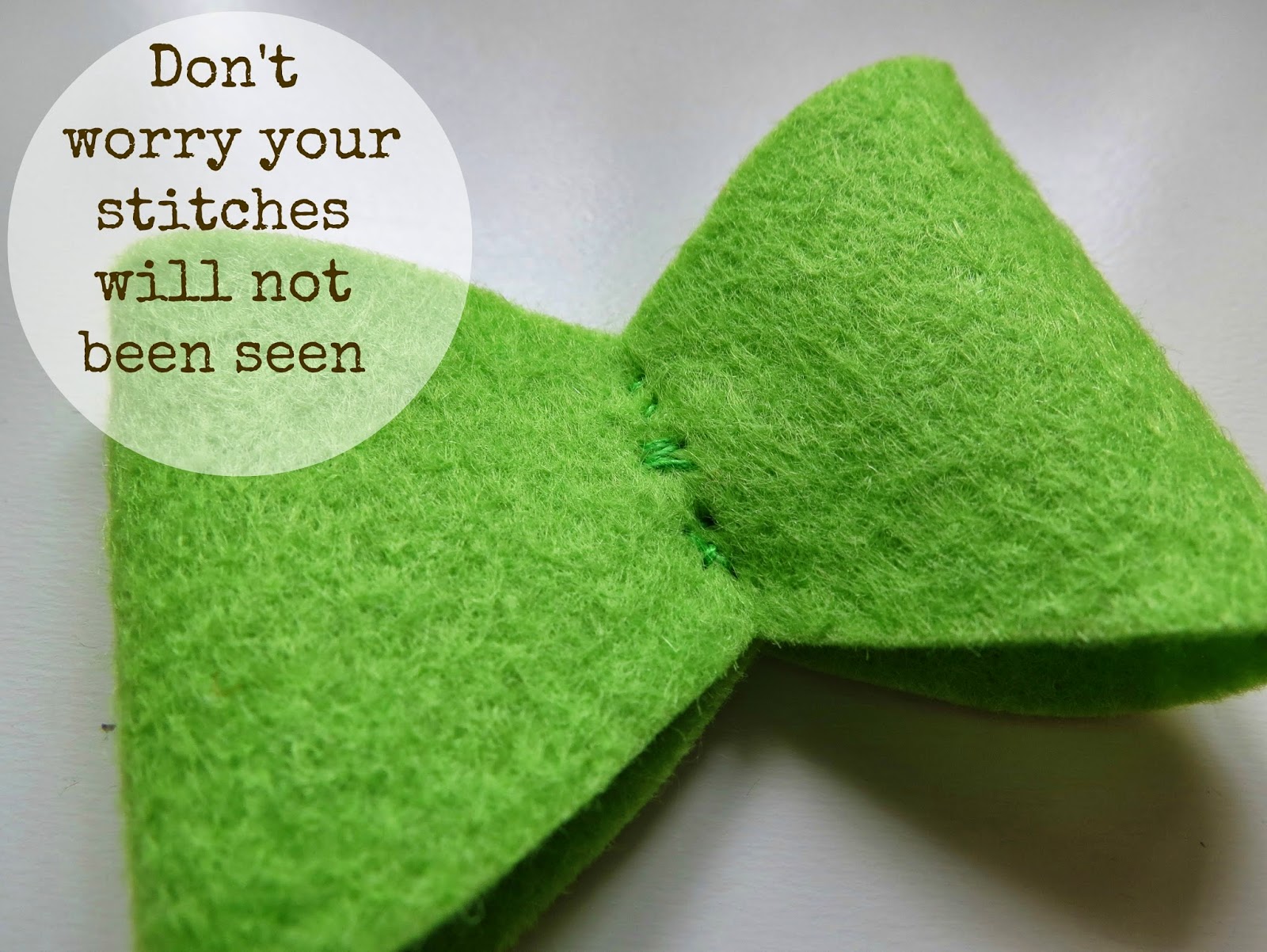 A Pretty Felt Bow Brooch Tutorial | A Little Happy Place