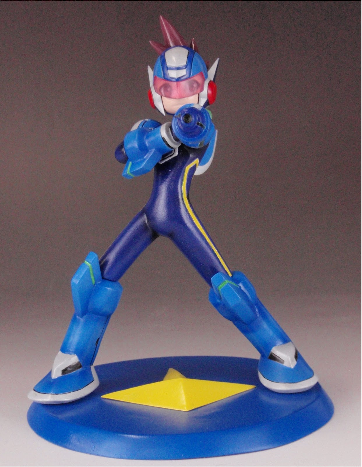Rockman Corner: Custom Shooting Star Rockman Statue Stands Vigilant