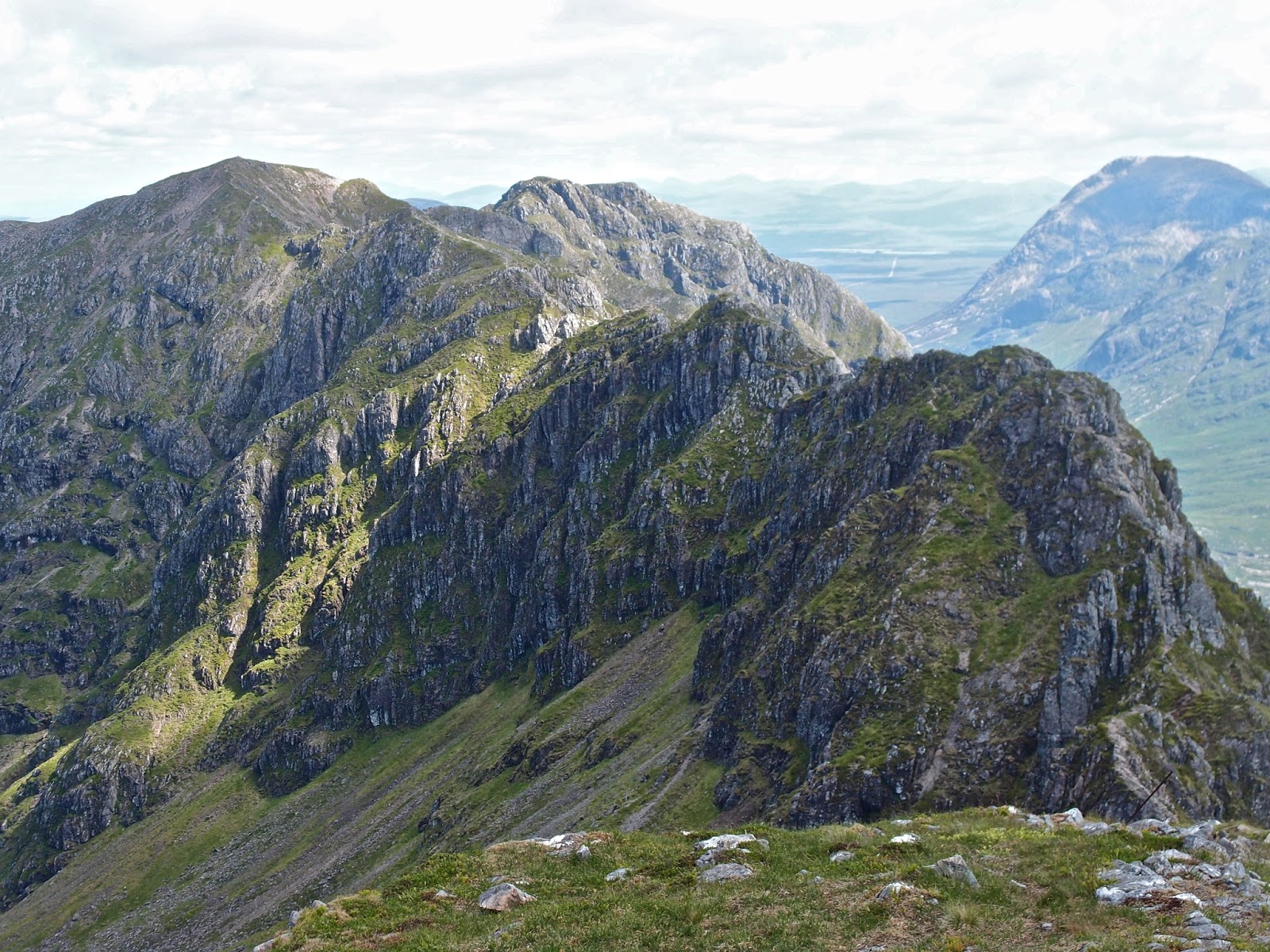 KYQ4: The Aonach Eagach ridge