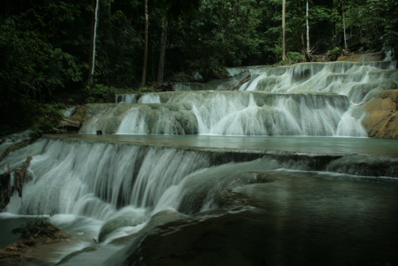 Tourism: Moramo Waterfall