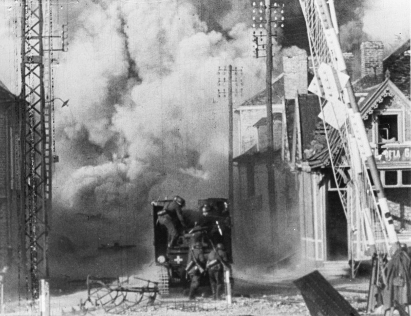 ARTILLERÍA STURMPANZER I "BISON" EN ACCIÓN - WW2 en Imágenes - Blog ...